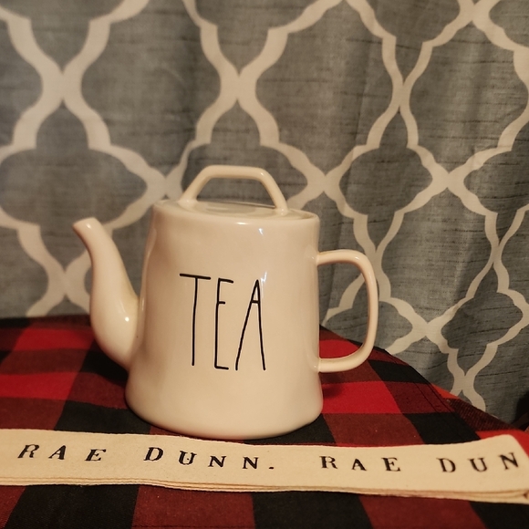Rae Dunn | Kitchen | Rae Dunn White Ceramic Tea Pot | Poshmark